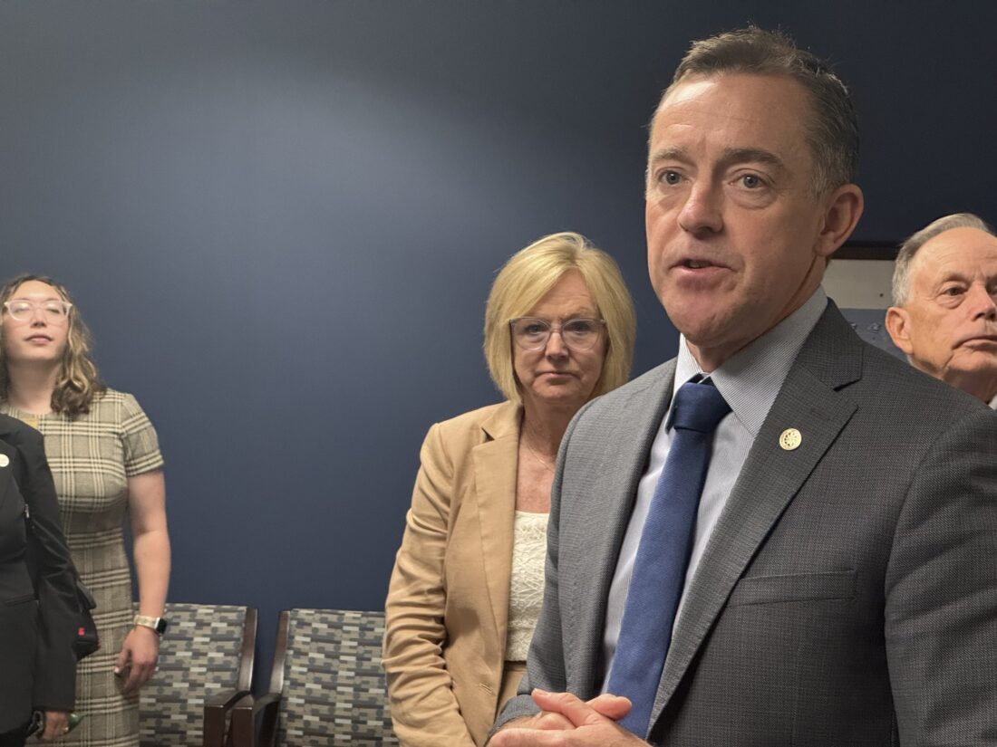 Regents begin study that could make changes to tenure system for ...